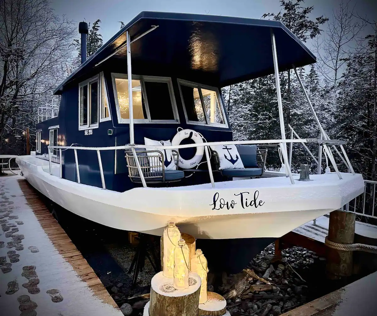 Escape to Yarker: a charming riverboat or whimsical yurt awaits | South ...